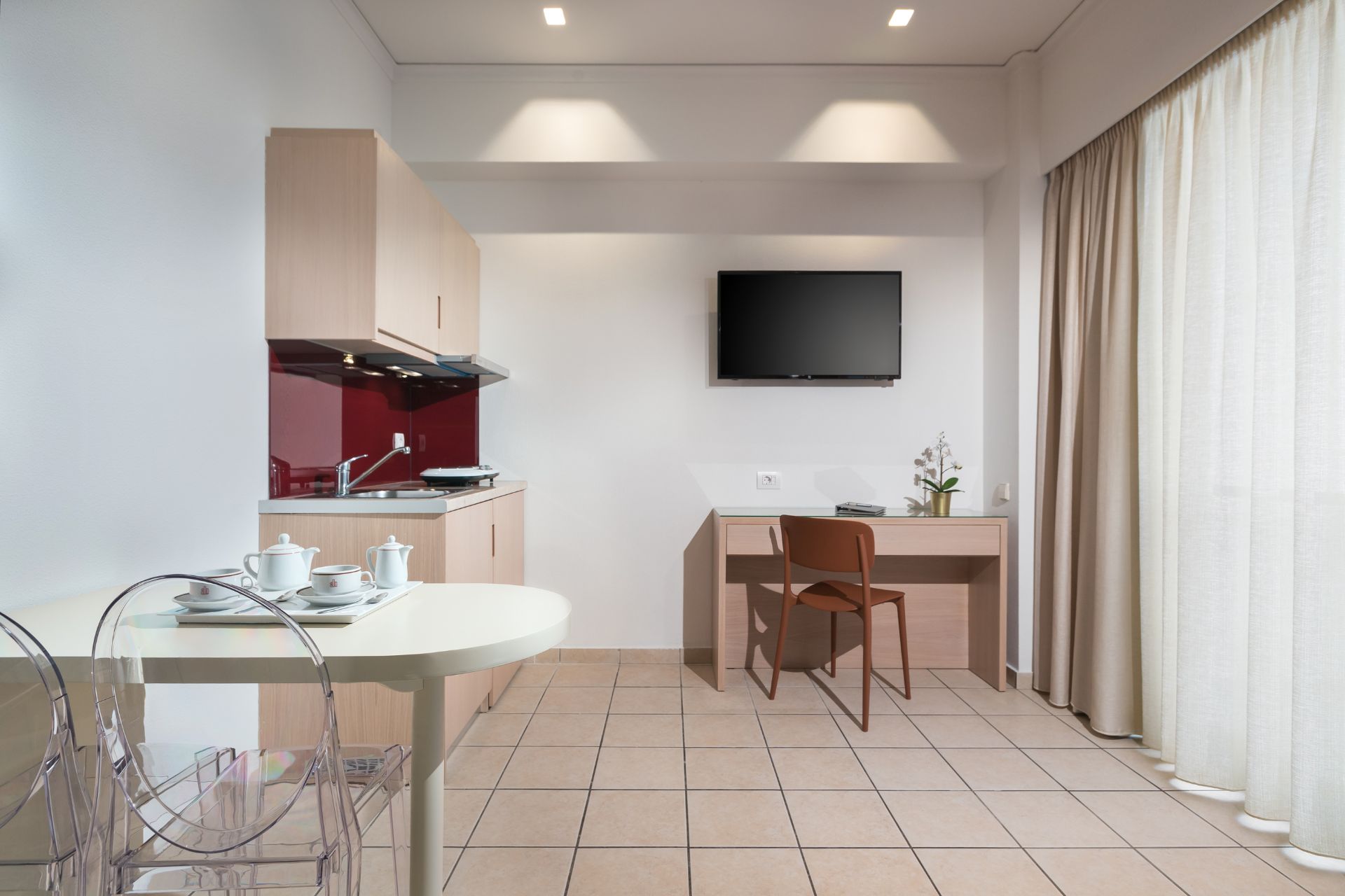 Alexandra Hotel | Deluxe Double Studio